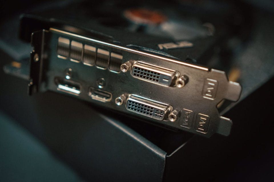Why Don't Some Laptops Have No Displayport?