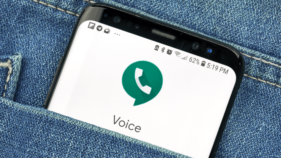 How Does Google Voice Work on a Cell Phone?